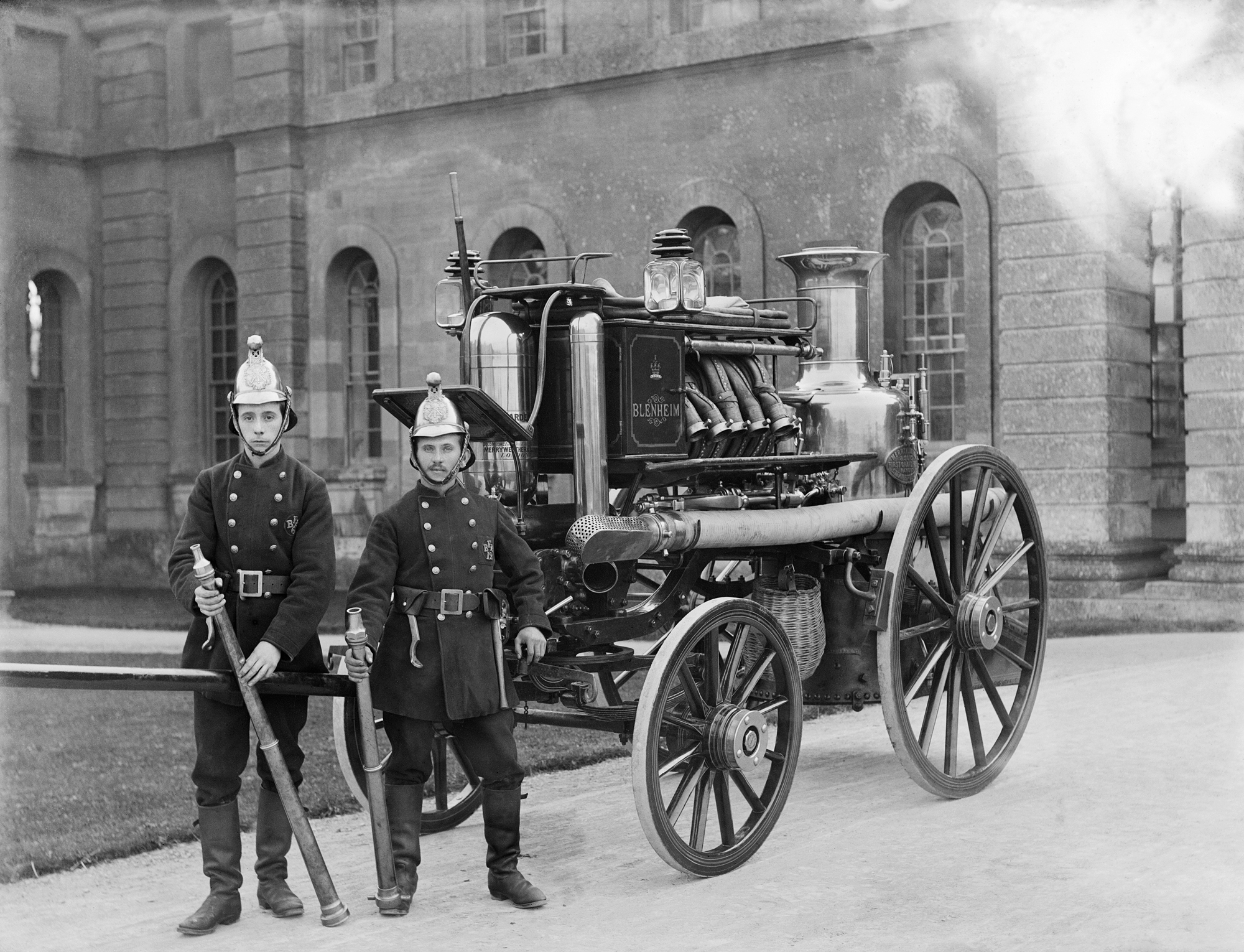 ‘Lost’ Victorian Fire Engine Returns to Blenheim Palace – Experience ...