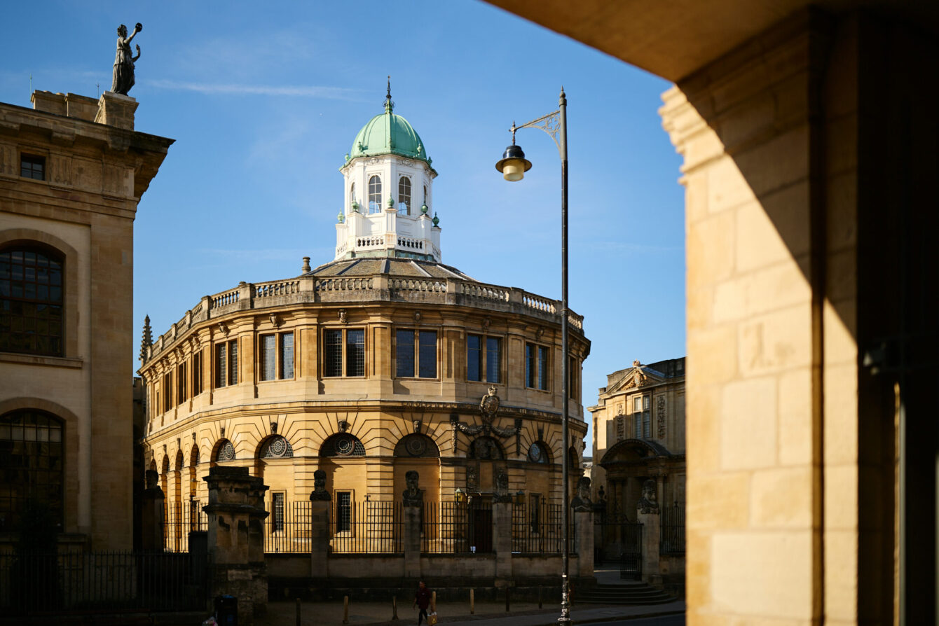 Bodleian Libraries and Sheldonian Theatre offer New tour – Experience ...