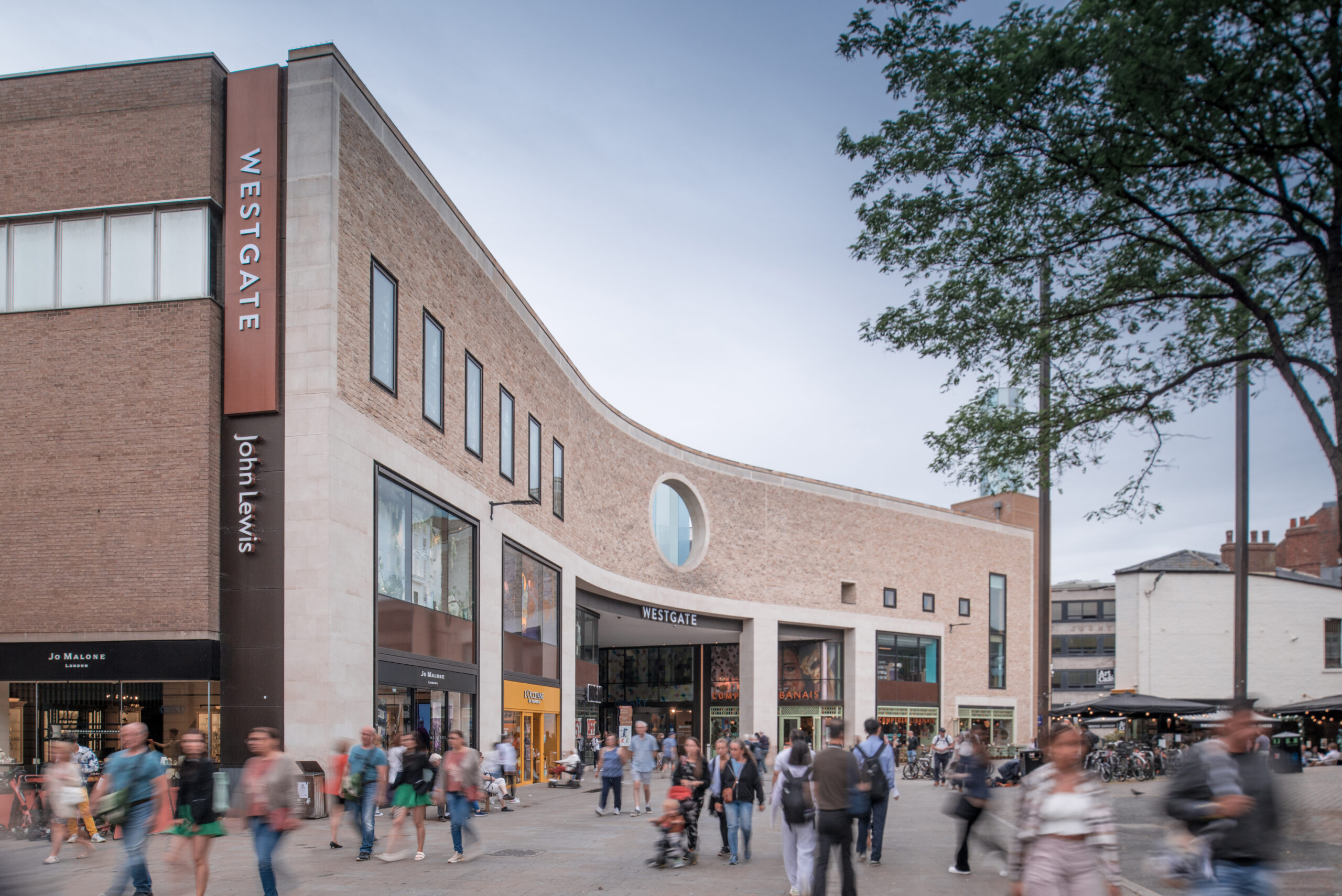 Free family fun with favourite characters at Westgate Oxford this ...