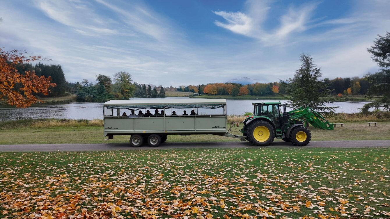Autumn Estate Tractor & Trailer Tours launched at Blenheim Palace ...
